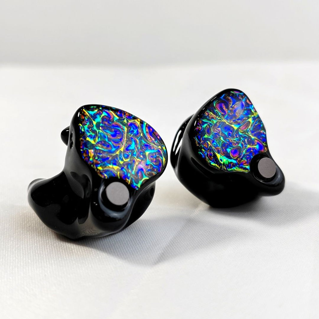 Custom – tagged "Custom In-Ear Monitor" – hisenior