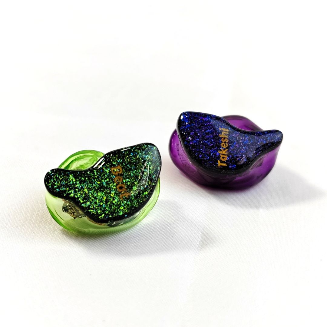 Custom – tagged "Custom In-Ear Monitor" – hisenior